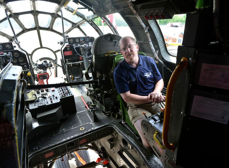 WWII aircraft land at Westover airport in Chicopee (photos, video) - EDC